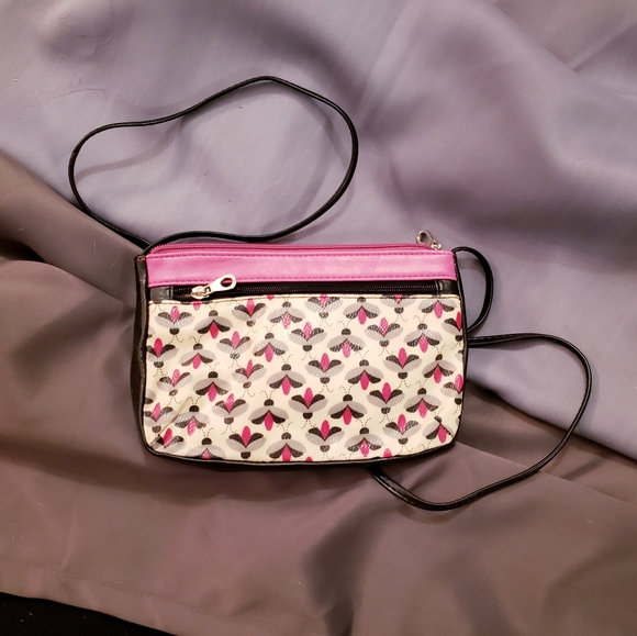 Relic | Bags | Relic Cute Bug Pattern Purse | Poshmark